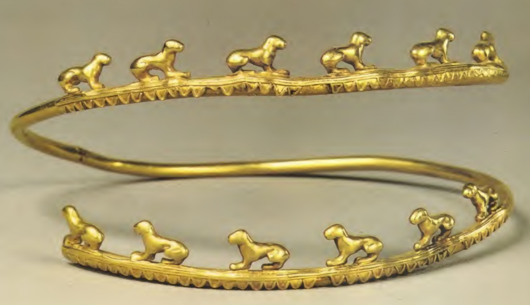 Scythian Queen from Tovsta Mogyla Kurgan: Gold Torque or Gryvna - U-Krane