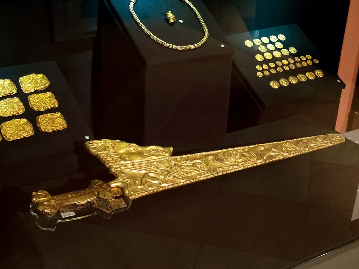 Scythian Boar’s Head Sword with Golden Scabbard from Velyka Bilozerka ...